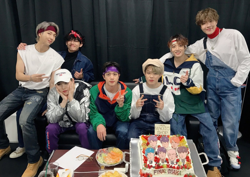 Website BTS Sempat Down, Fans Menduga Bakal Ada Comeback Tahun Depan