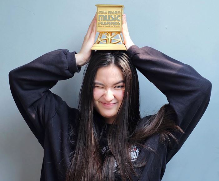 Congrats! Stephanie Poetri Berhasil Boyong Best New Asian Artist di ...