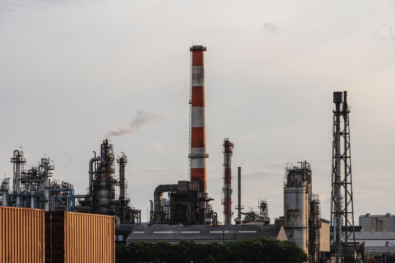 Kerja di Perusahaan Besar Tak Selalu Membanggakan, 2 Pemuda Ini Buktinya